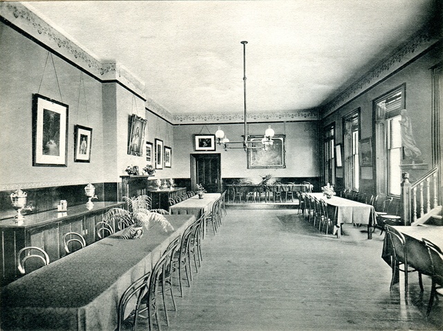 Upton Hall School - Upton Hall School - A History in Pictures